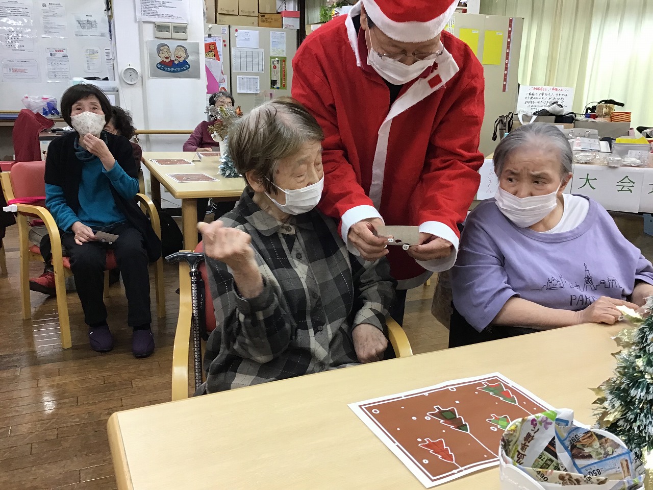 令和3年12月25日 クリスマス会③|なごやかニュース |デイサービスセンター なごやか練馬東京都練馬区